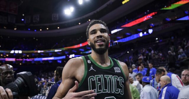 Tatum, Brown spark Celtics past 76ers 114-102 in Game 3 - Breitbart