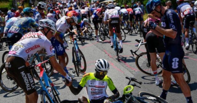 WATCH: Fan Wielding Cell Phone Causes Massive Bicycle Crash During Tour ...