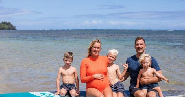 'Life Is a Gift': 'Soul Surfer' Bethany Hamilton Welcomes Baby Girl
