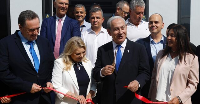 Israel PM inaugurates first light rail in protest-hit Tel Aviv - Breitbart