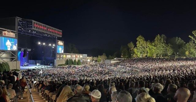 1,400 People 'Commit' to Christ at Mississippi Revival Crusade