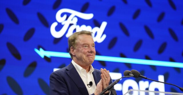 Ford Executive Chairman Bill Ford gets involved in union contract talks in an uncommon ...