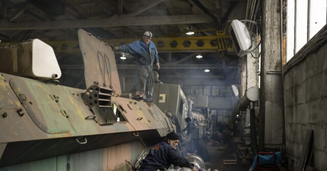 Civilians killed and wounded as Russian forces renew push to take towns ...