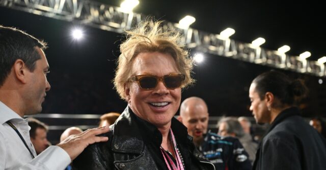 Guns N Roses Frontman Axl Rose Accused Of Sexual Assault Filing Breitbart