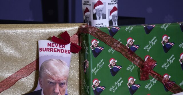 Need last-minute gifts? Presidential hopefuls offer ornaments, gift ...