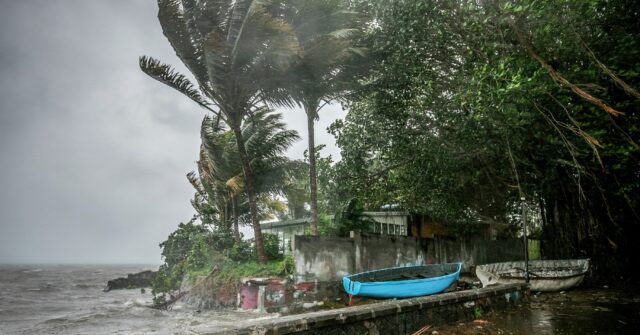 Floods hit Mauritius as tropical cyclone approaches - Breitbart