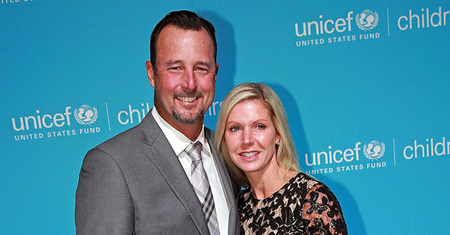 Tim Wakefield's Wife, Stacy, Dies Months After Her Husband