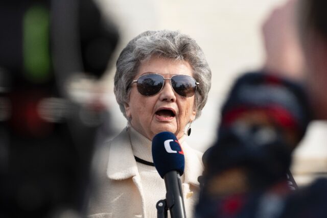 Norma Anderson: the 91-year-old challenging Trump at US Supreme Court ...