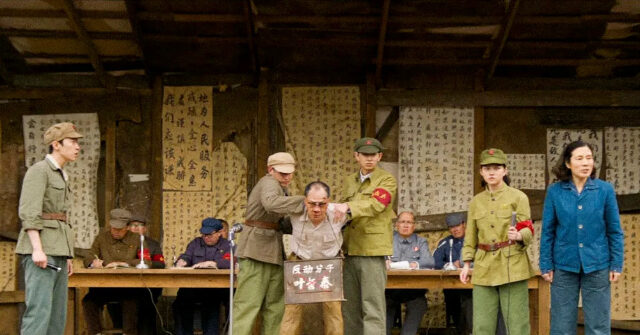 Netflix's '3 Body Problem' Showrunner: China's Cultural Revolution's ...