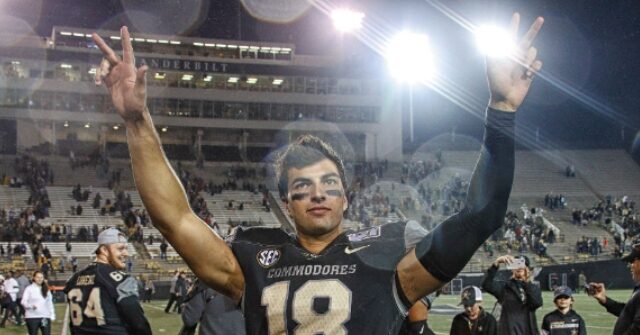 Former Vanderbilt QB Says Italian Mob Offered Him $300k to Rig Games