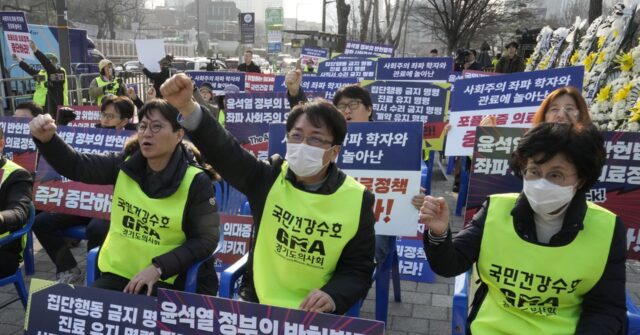 Why Are Striking Doctors In South Korea Facing License Suspensions And