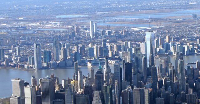 Earthquake Centered Near New York City Rattles the Northeast