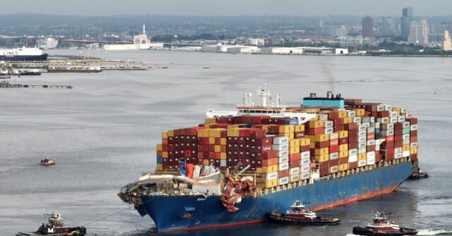 Cargo ship that destroyed Baltimore bridge towed to port - Breitbart