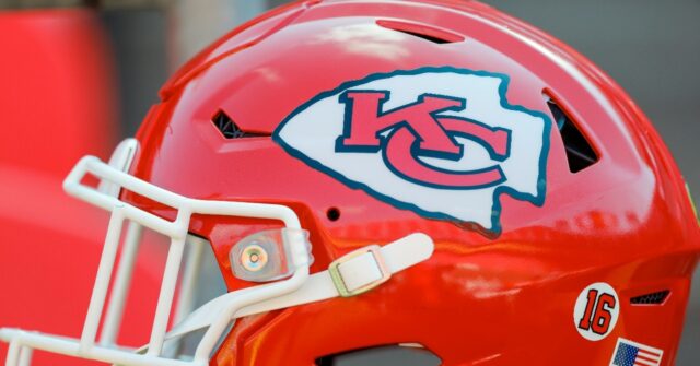 NFL Chiefs cancel workout after defender suffers cardiac arrest - Breitbart