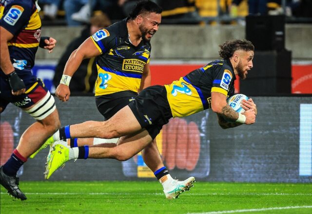 Chiefs, Hurricanes primed to extend Super Rugby 'hoodoo' - Breitbart