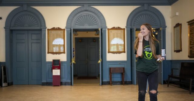 Sandy Hook shooting survivors to graduate with mixed emotions without ...