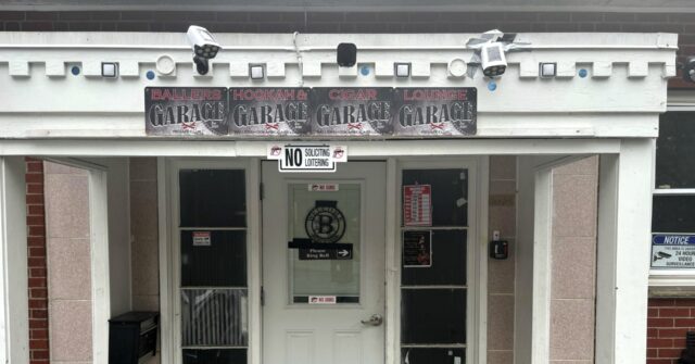 2 dead, 7 injured after shooting at a bar in suburban Pittsburgh ...