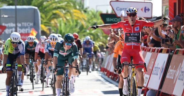 Van Aert holds off Groves to claim Vuelta stage three win - Breitbart