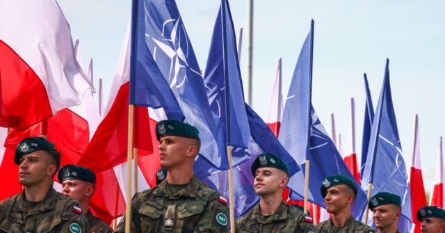 Poland, Baltic States Demand 'Defensive Line' from Russia and Belarus