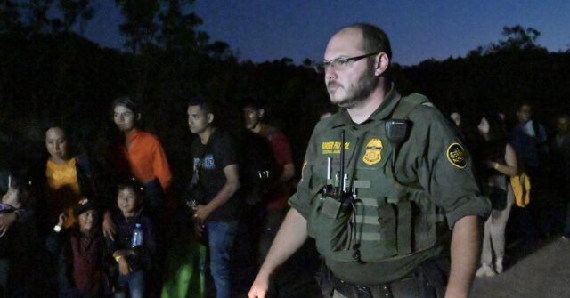 Harris Border Plan: One Extra Border Agent Every Five Miles of the Border