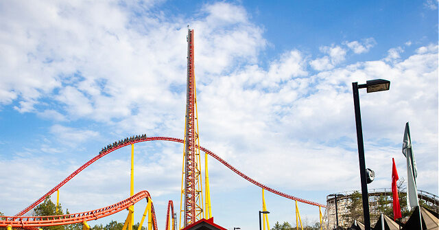 Kings Dominion Theme Park Devolves into 'Mass Chaos' as Teens Brawl