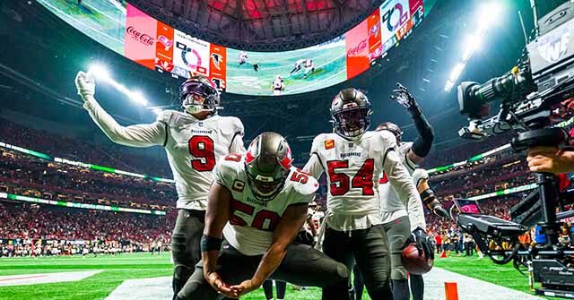 VIDEO: Buccaneers Vita Vea Does Sniper Crawl After Sacking Cousins