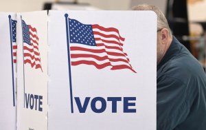 More than 353,000 North Carolina voters cast ballots in strong first ...