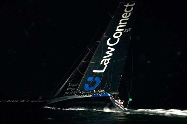LawConnect wins punishing and deadly Sydney-Hobart yacht race - Breitbart