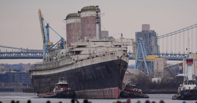 Historic Ocean Liner to Become World's Largest Artificial Reef