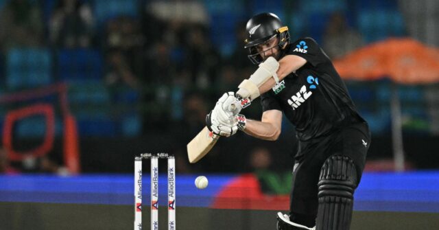 New Zealand's Williamson makes joint move to Middlesex and London ...