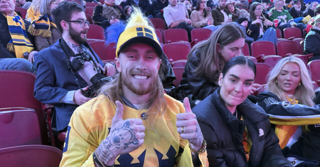 George Kittle supports Swedish friend Filip Forsberg at the 4 Nations ...