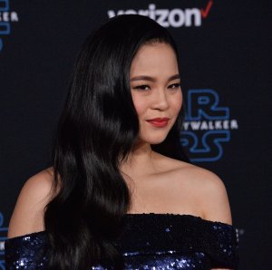 Kelly Marie Tran can't stop scratching in 'Control Freak' trailer - Breitbart