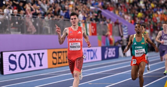 Ingebrigtsen wins 3,000m gold to keep world indoor double bid alive - Breitbart