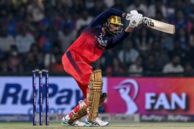 Bumrah, Krunal Pandya star as Mumbai and Bengaluru win in IPL - Breitbart