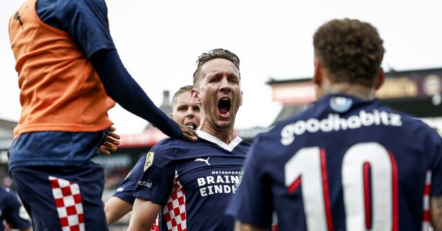 Ajax woe as PSV Eindhoven crowned Dutch champions - Breitbart