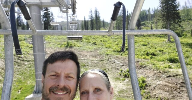Alaska man unscathed after being pinned for three hours by 700-pound ...