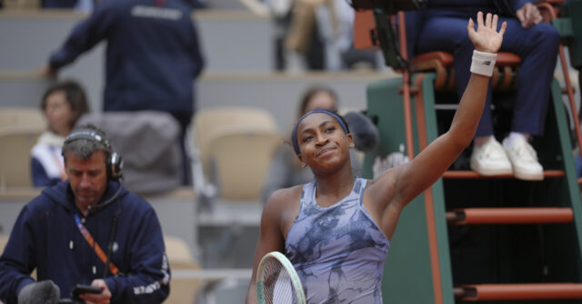 Coco Gauff jokes about forgotten rackets after opening win at French ...