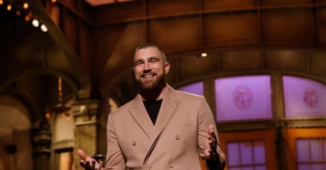 Travis Kelce Had Trouble with Table Read During SNL Prep: 'I Can't ...
