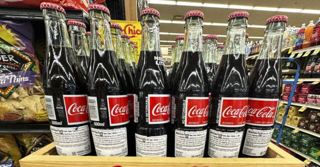 Sweetening soft drinks: What to know about sugar, high-fructose corn ...
