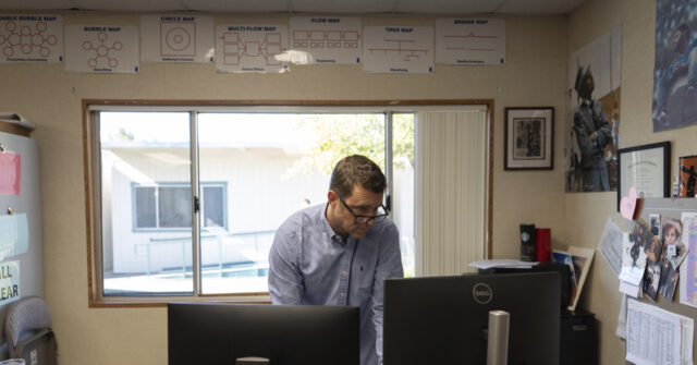 As AI tools reshape education, schools struggle with how to draw the ...