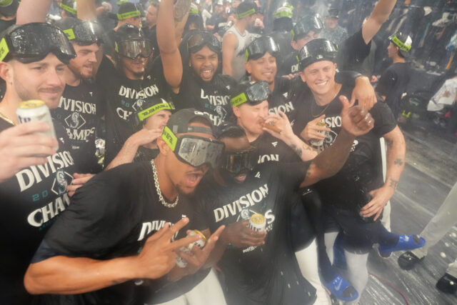 Mariners win AL West for 1st time in 24 years as Raleigh reaches 60 ...