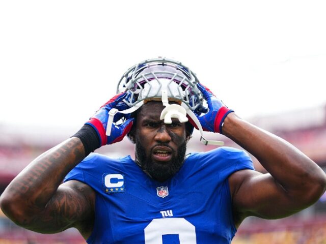 Brian Burns Was Enraged at Giants' Coaches After Stunning, 33-Point ...