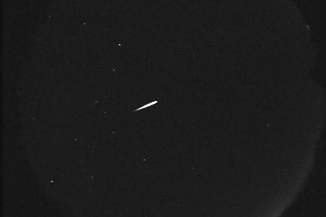 How to watch the Orionid meteor shower, debris of Halley's comet ...