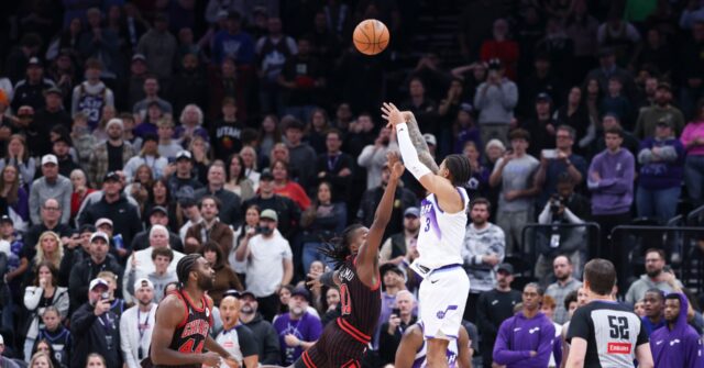 George makes late 3 in 2OT, Markkanen scores 47 as Jazz beat Bulls 150 ...