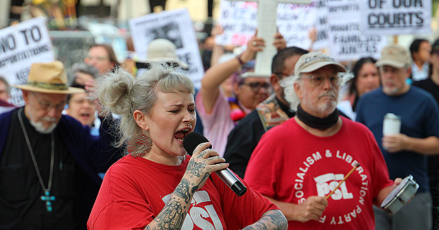 Tiny Group of San Antonio Socialists Protest U.S. Arrest of Maduro as ...