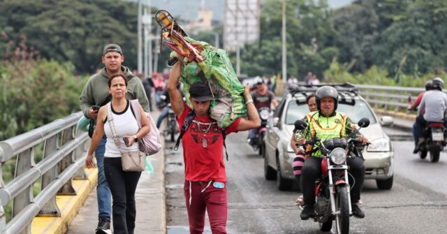 Colombian rebels call for a 'national accord' after the US intervention ...