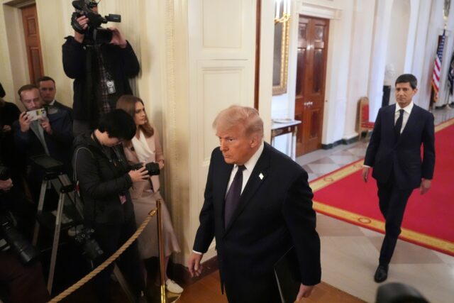 Trump administration proposes NDAs for federal employees to stop leaks ...