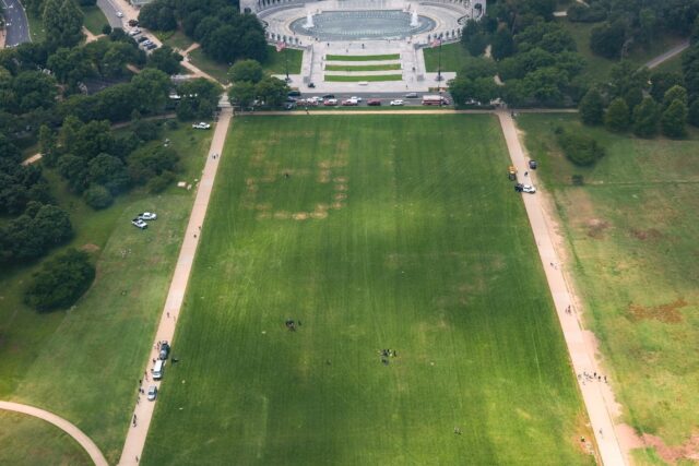 US Park Police probe '8647' anti-Trump markings on National Mall ...
