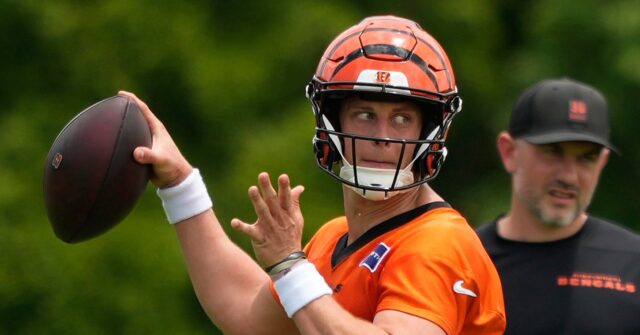 Bengals restructure Joe Burrow's contract to free up cap space, AP ...