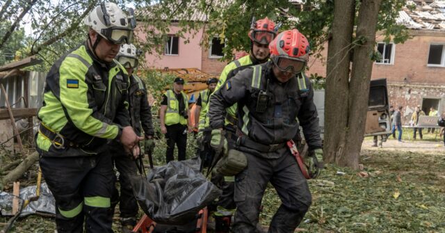 Russia strikes an apartment building in the Ukrainian city of Kharkiv ...